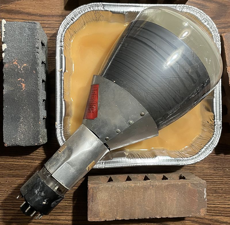 Motorola Model VT71 Television